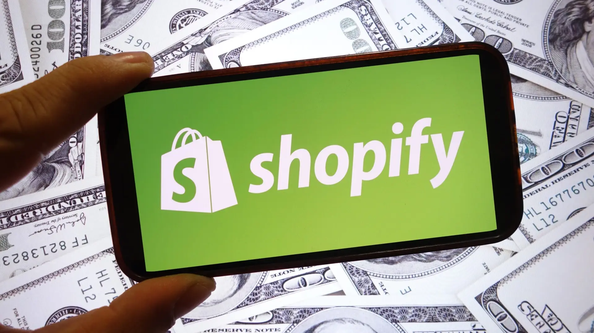 Shopify Rolls Out AI Image Editor For Product Photos